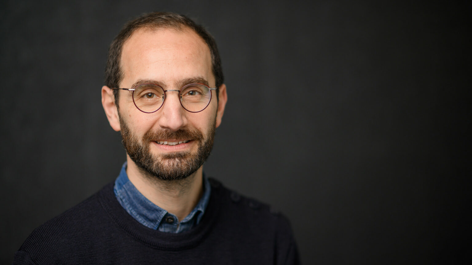 Portrait - Razmig Keucheyan, l'écolo radical qui rejoint Mélenchon - L ...